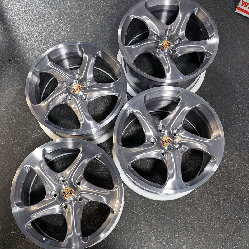 AWC Turbo Twist - Various Chassis Available – Augment Wheel Company